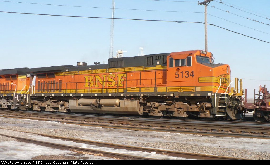 BNSF 5134